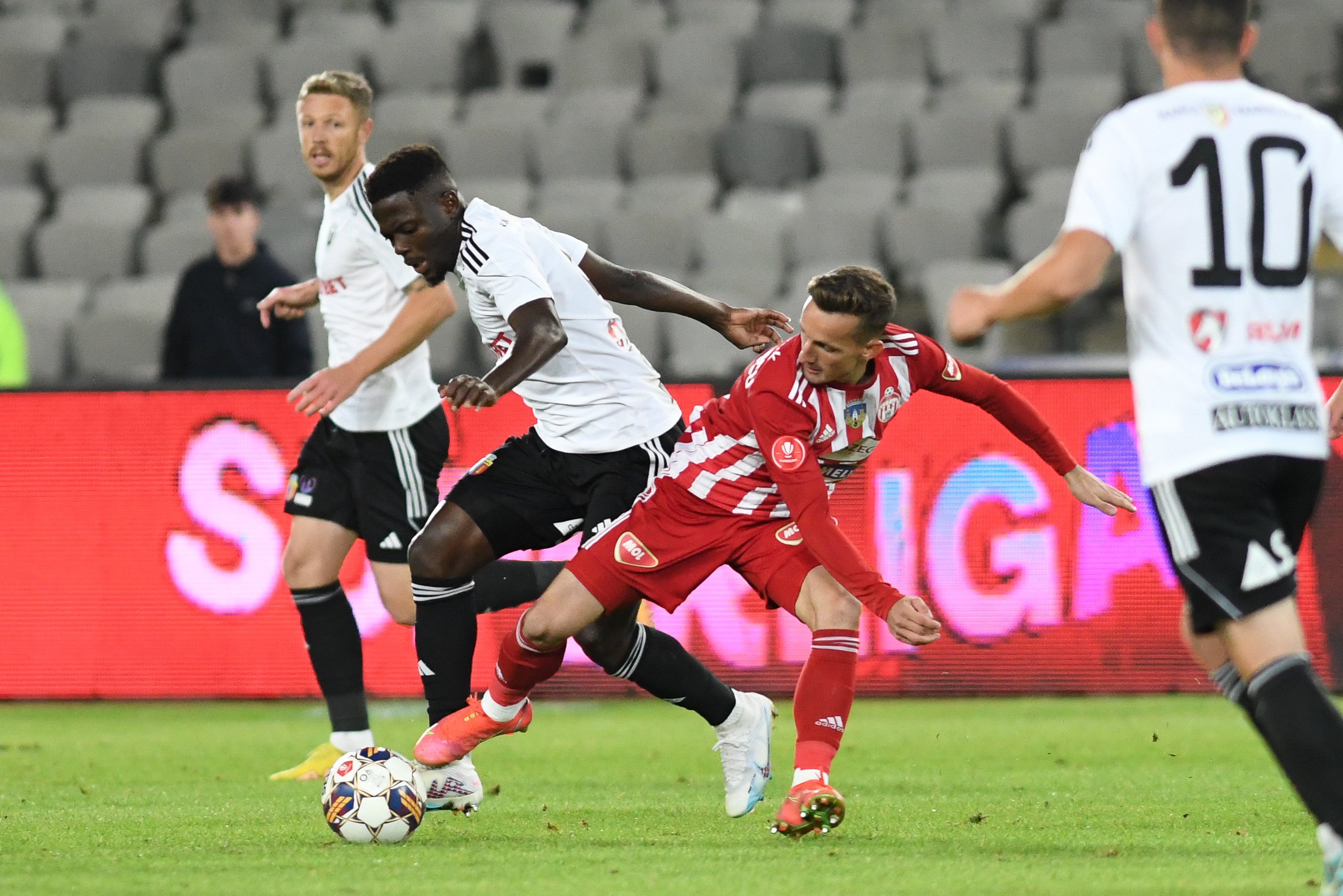 EXCLUSIV | Laszlo Dioszegi, din nou dezamăgit de evoluția lui Sepsi: ”Nimeni nu are nicio ...