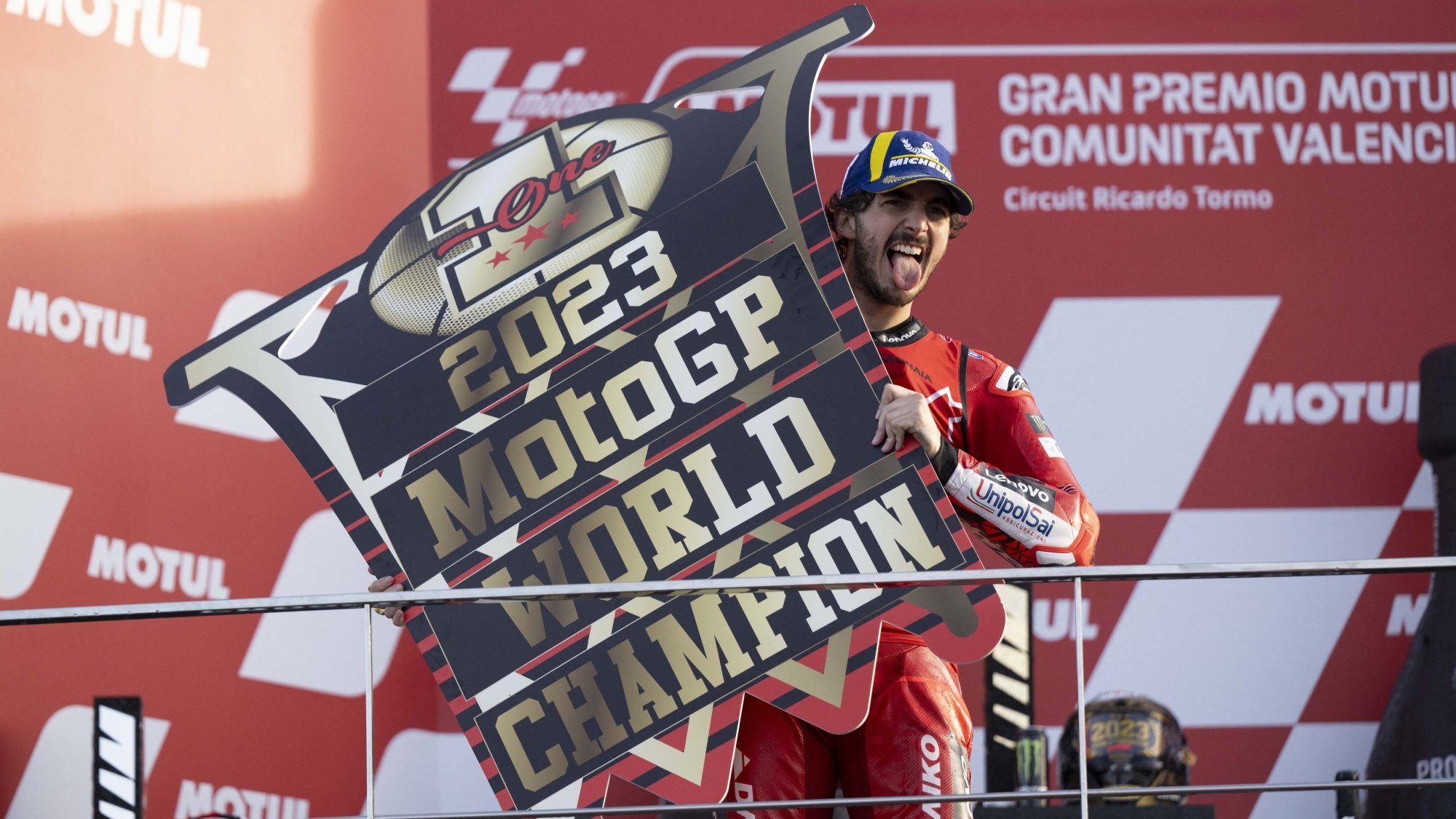 Bagnaia este noul și vechiul campion mondial la MotoGP. Italianul a ...