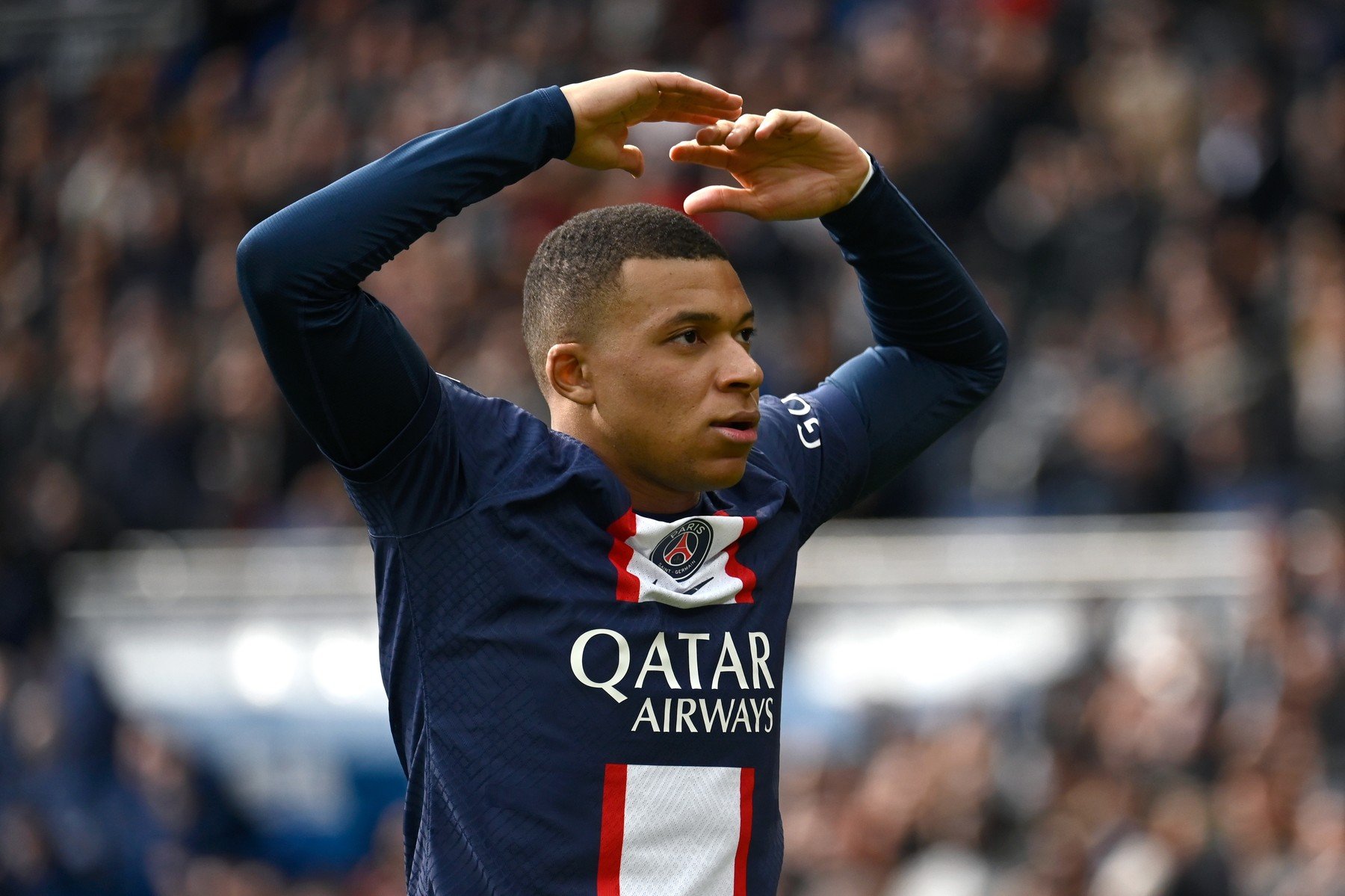 Ofertă fabuloasă pentru Kylian Mbappe: 300 de milioane de euro. PSG ...