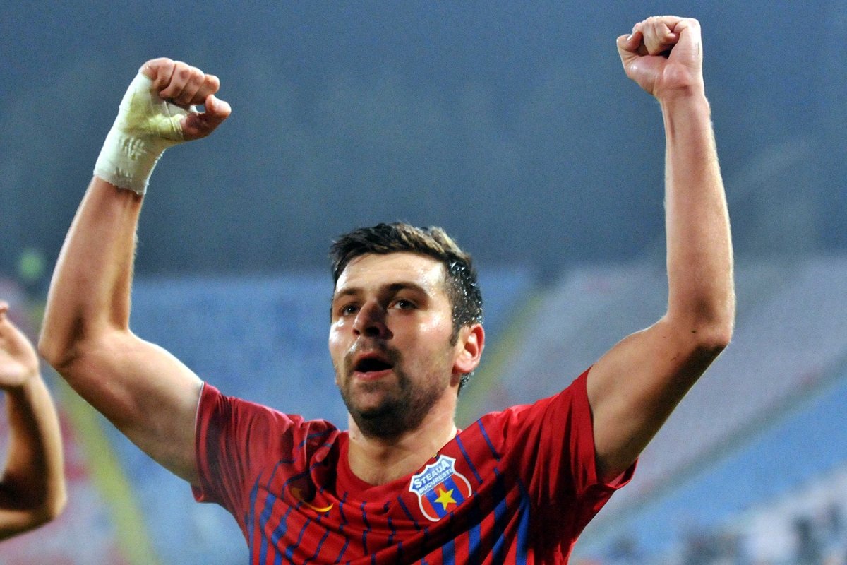 Raul Rusescu, față în față cu un suporter furios al Stelei. Ce s-a ...