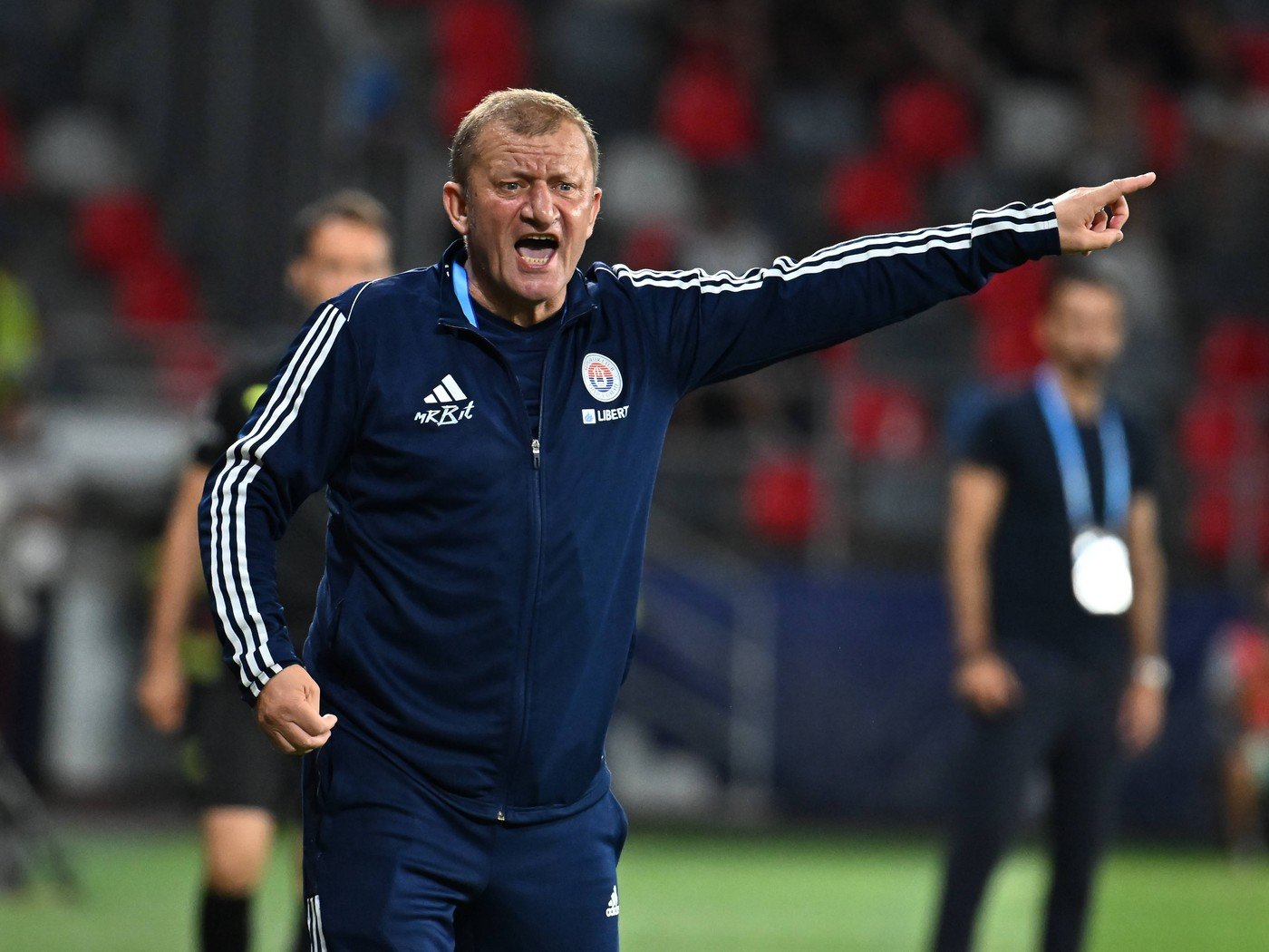 Reacția lui Dorinel Munteanu după scandalul cauzat de Daniel Pancu ...