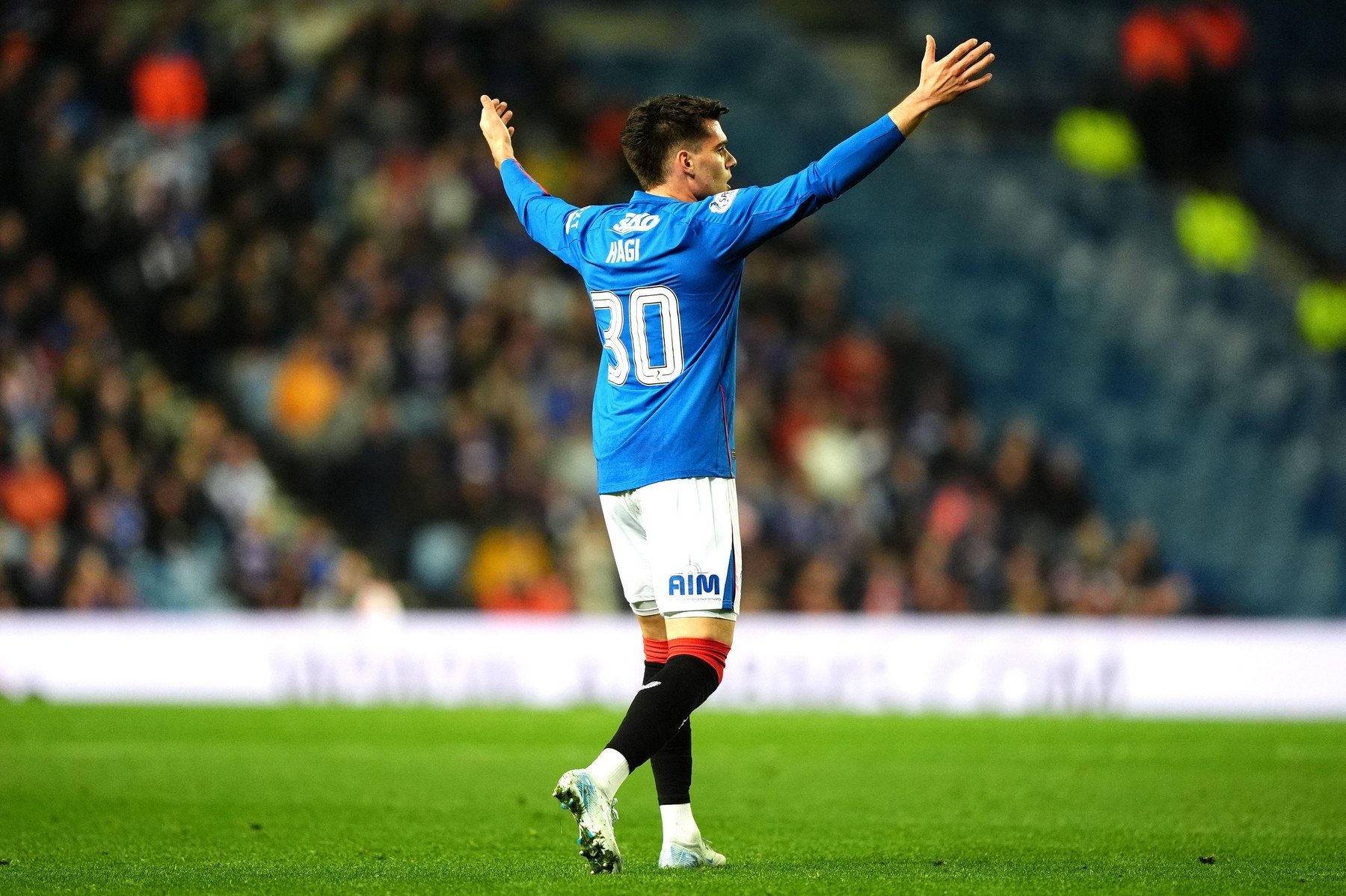 De ce nu joacă Ianis Hagi în meciul dintre Rangers și FCSB | Europa ...