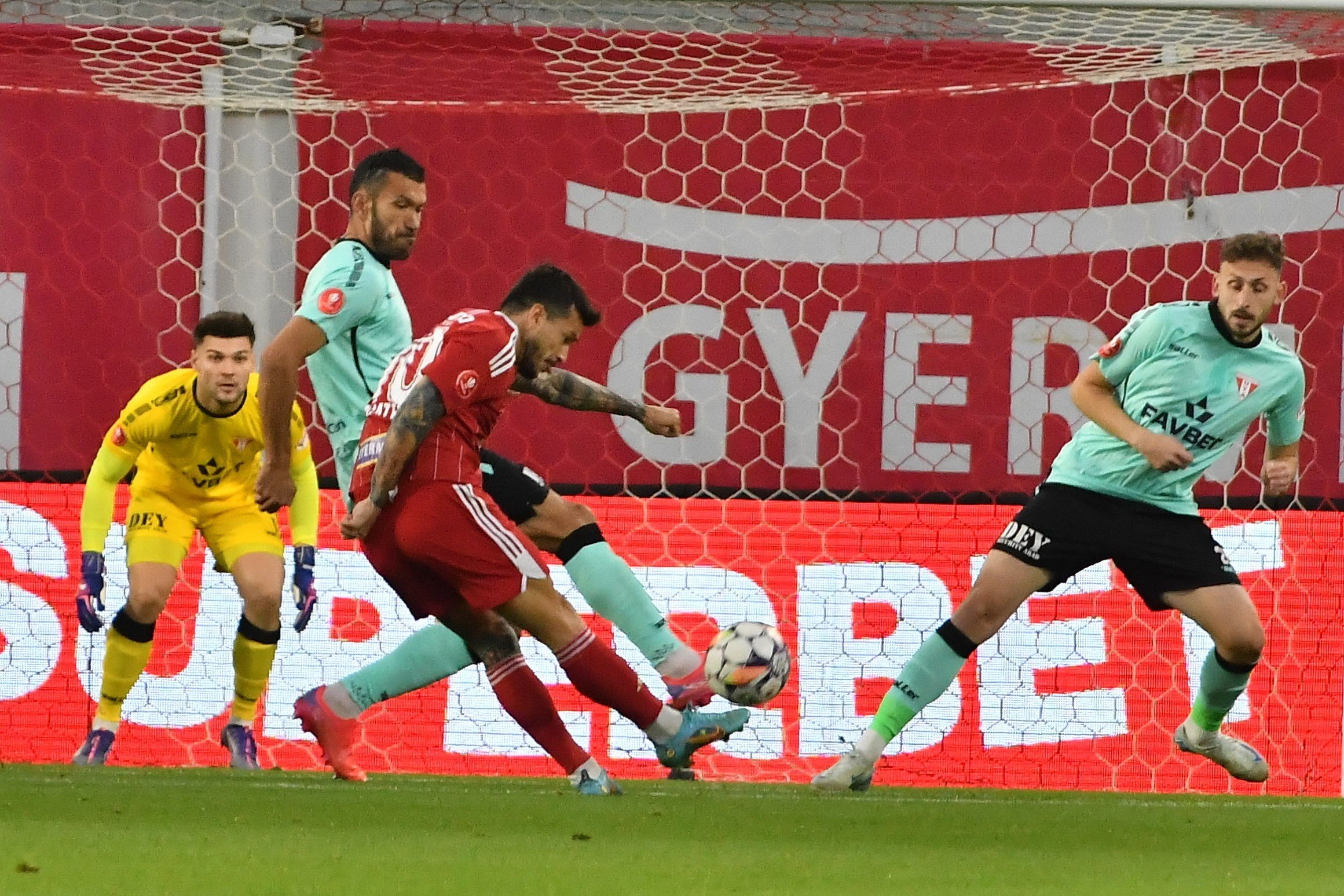 Primul transfer de play-off pregătit de UTA! Conducerea a făcut marele ...