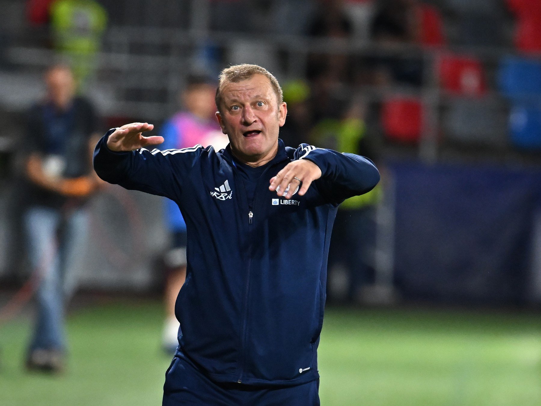 Dorinel Munteanu poate începe 2025 pe banca altei echipe din România. Cu cine negociază fostul ...