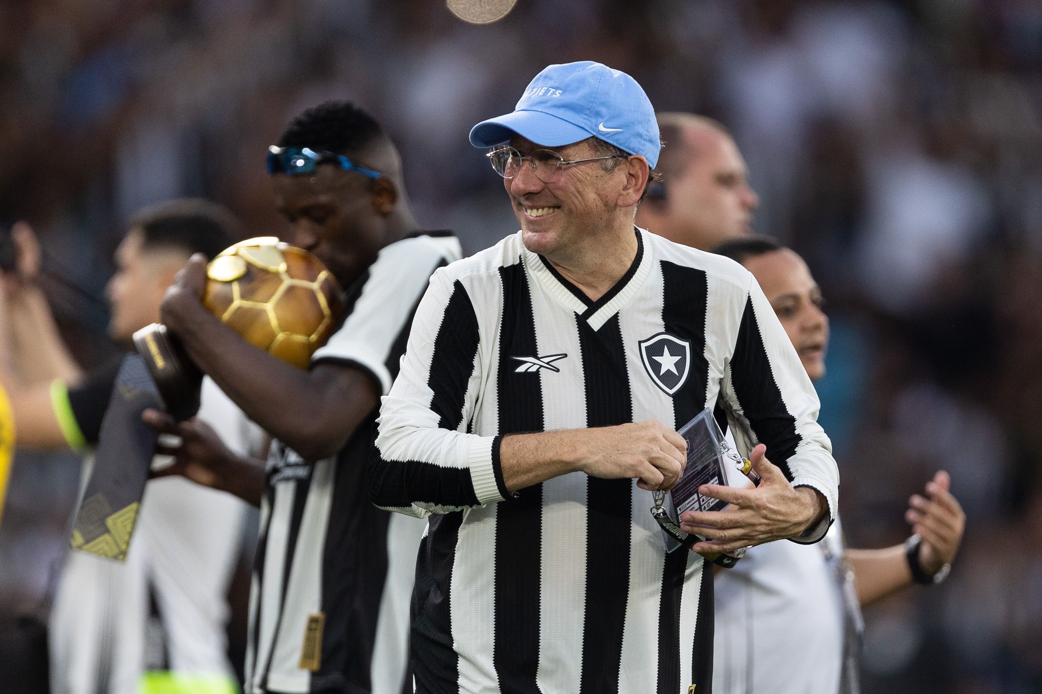 Povestea omului care a făcut din Botafogo cel mai puternic club din ...