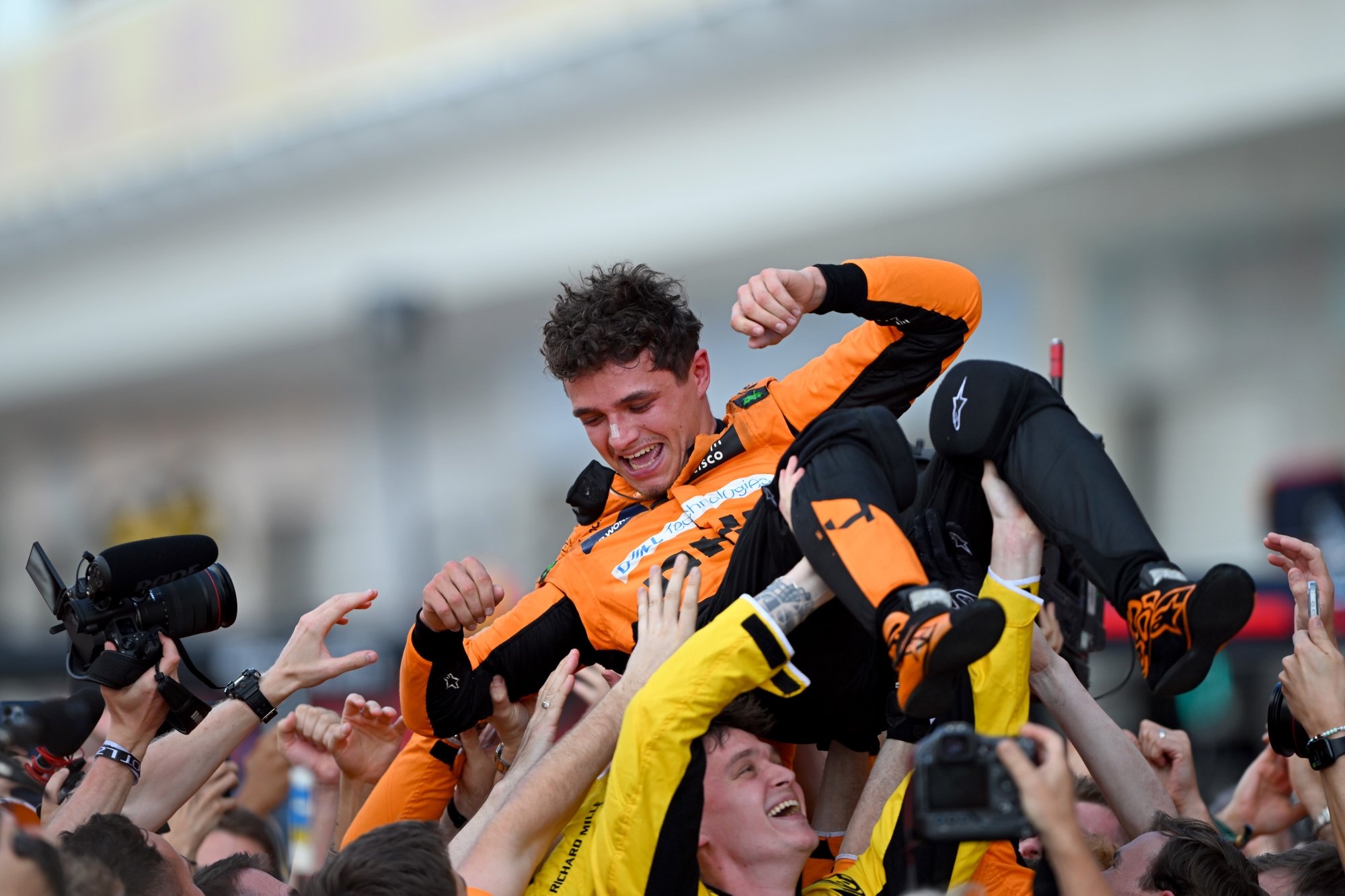 Welcome to Miami, Lando Norris! Britanicul, pilot McLaren, a câștigat ...