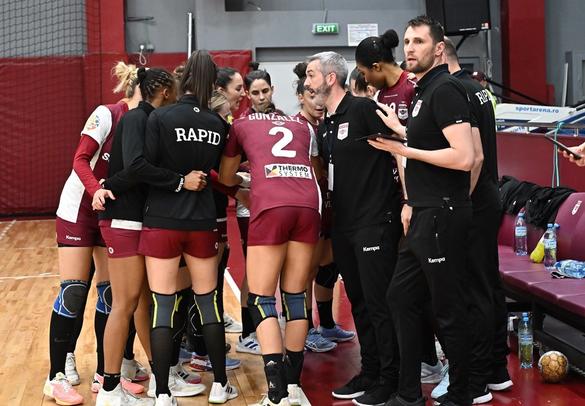 Ce antrenor legendar este foarte aproape de a semna cu Rapid | Handbal ...