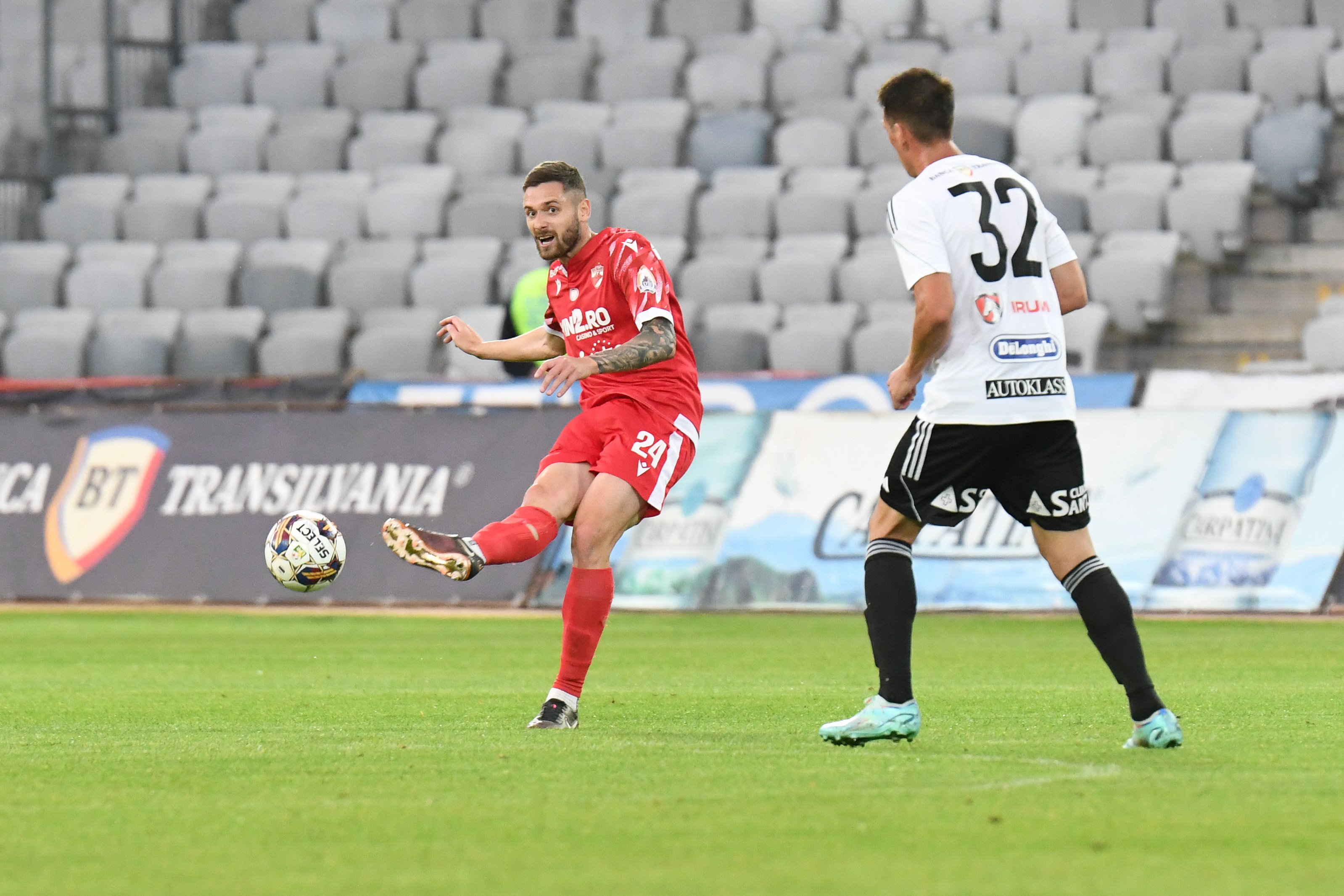 Darko Velkovski, la Rapid? Jucătorul tocmai s-a despărțit de Dinamo ...