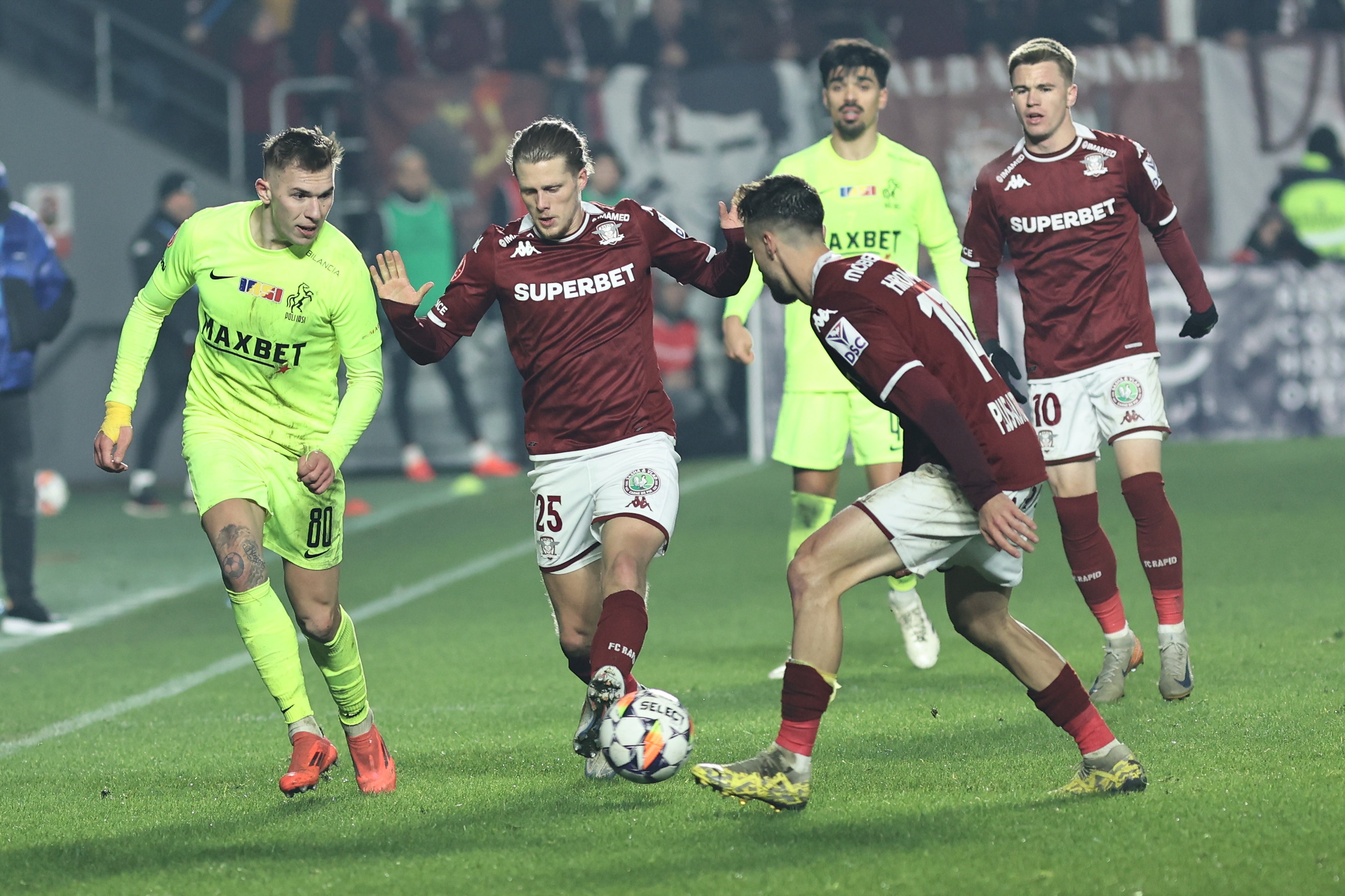 Se pregătește o nouă plecare de la Rapid. Victor Angelescu a făcut ...