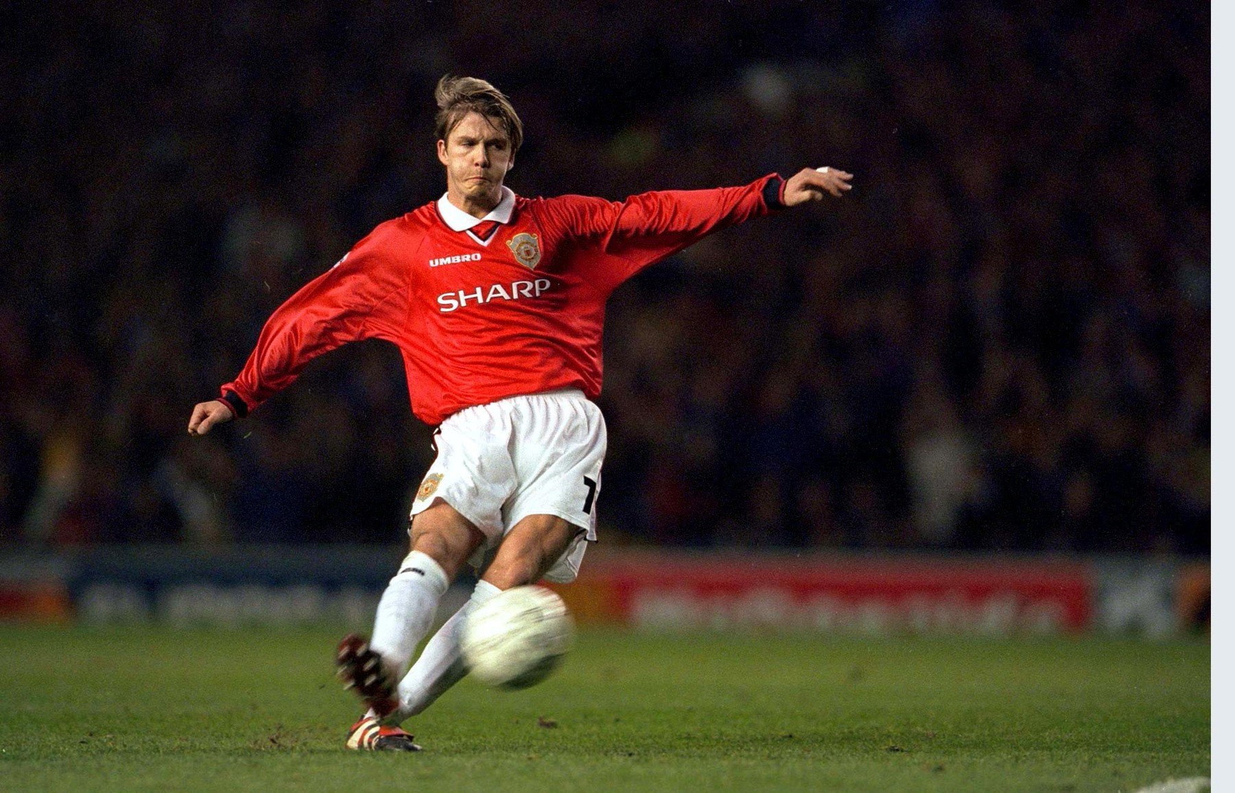 Fotbalistul român care se vedea peste David Beckham: ”El nu făcea asta ...