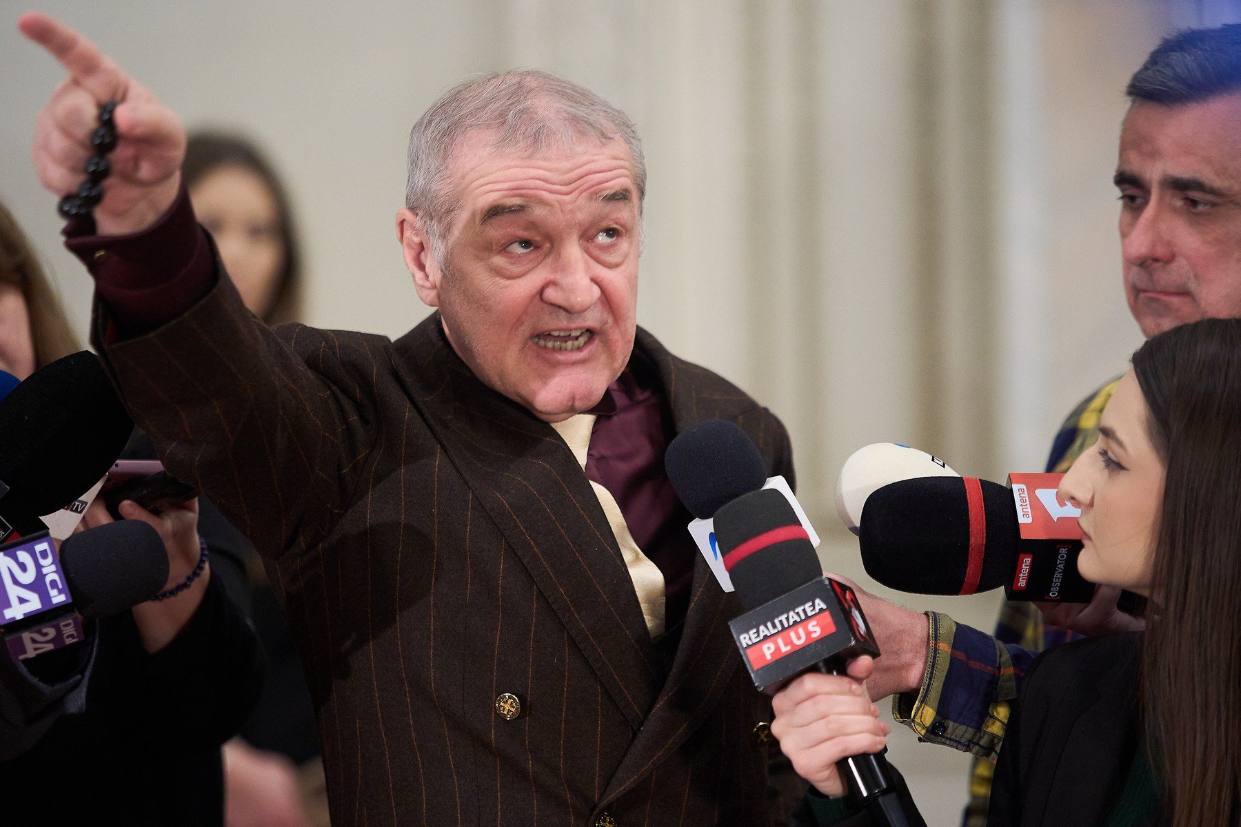 Gigi Becali, amenințat de Alexandra Păcuraru. Ce plănuiește fiica ...