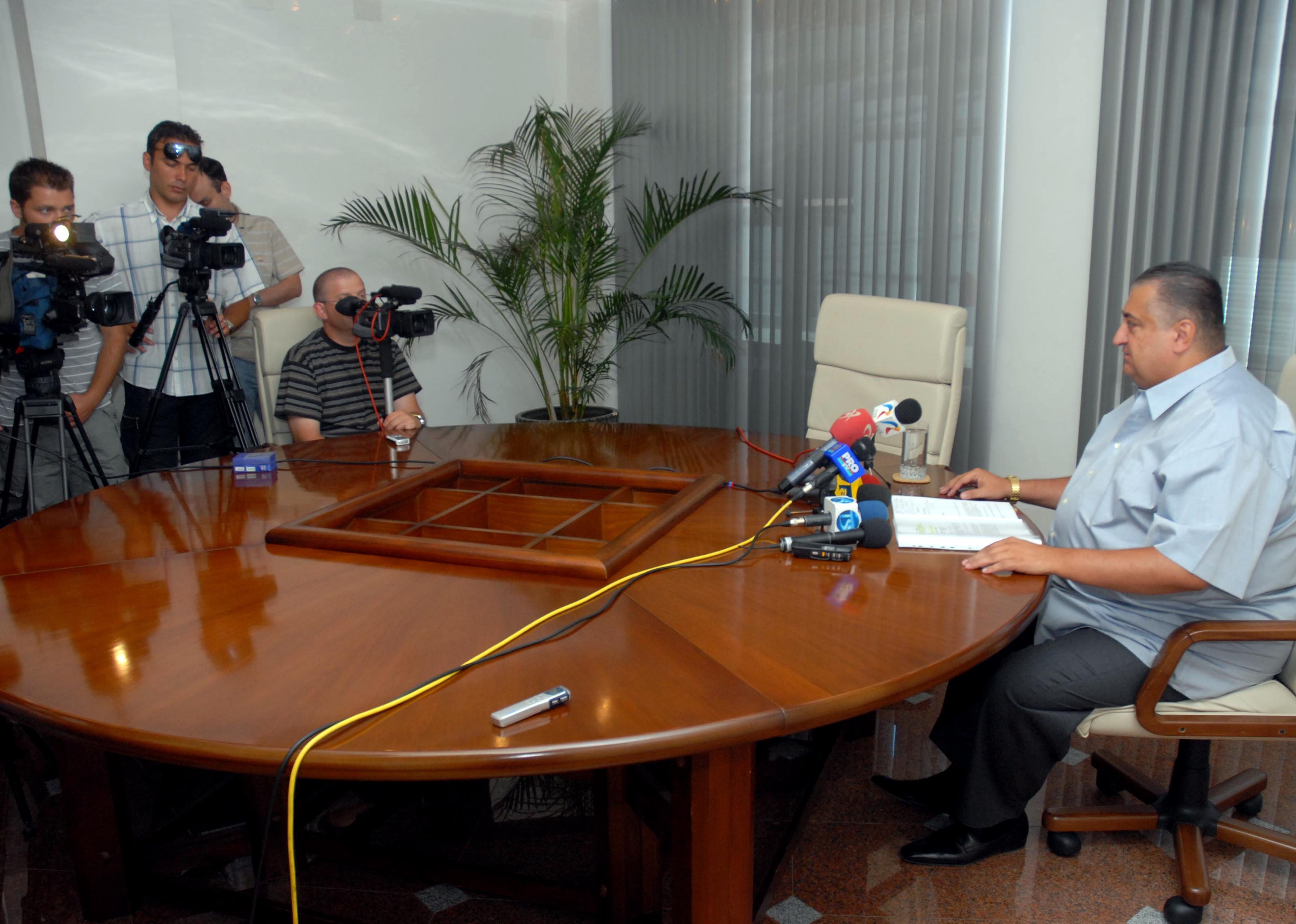 Foto 1/9 Marian Iancu, atac fără menajamente la Radu Banciu: ”E 'un ...