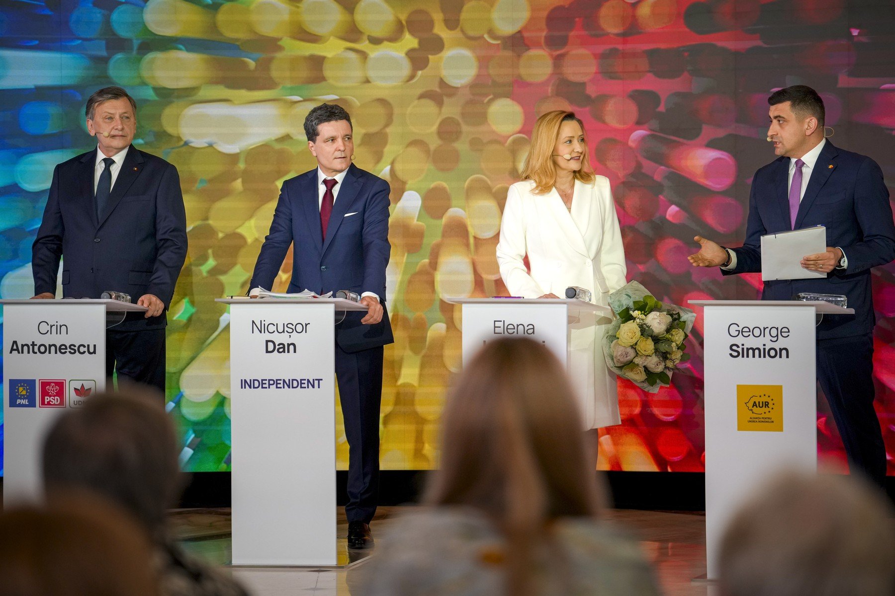Foto 1/32 Candidatul pe care Ion Țiriac jr. l-a "votat cu două mâini ...