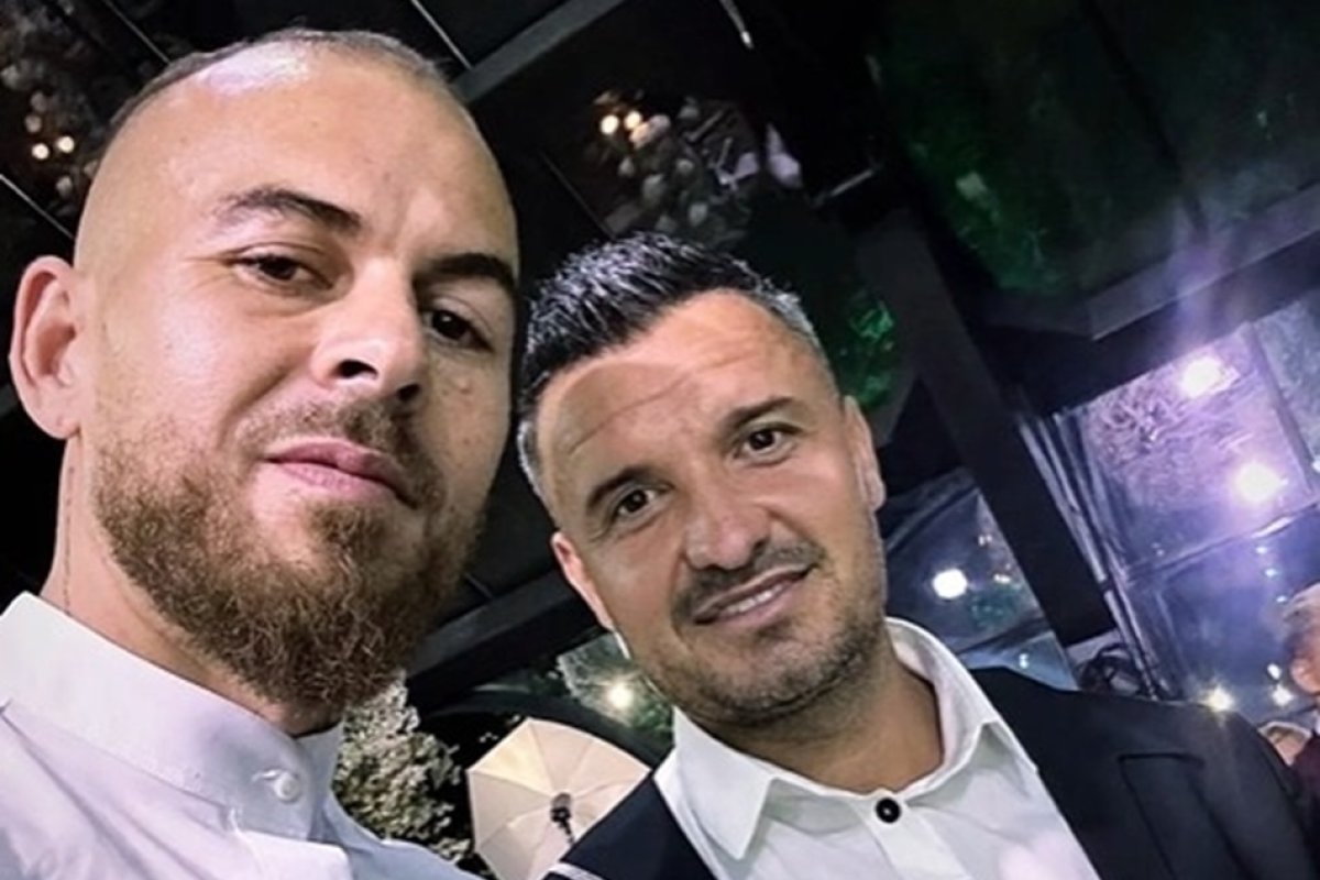 Budescu, show de zile mari la o petrecere! Fotbalistul a cântat o ...