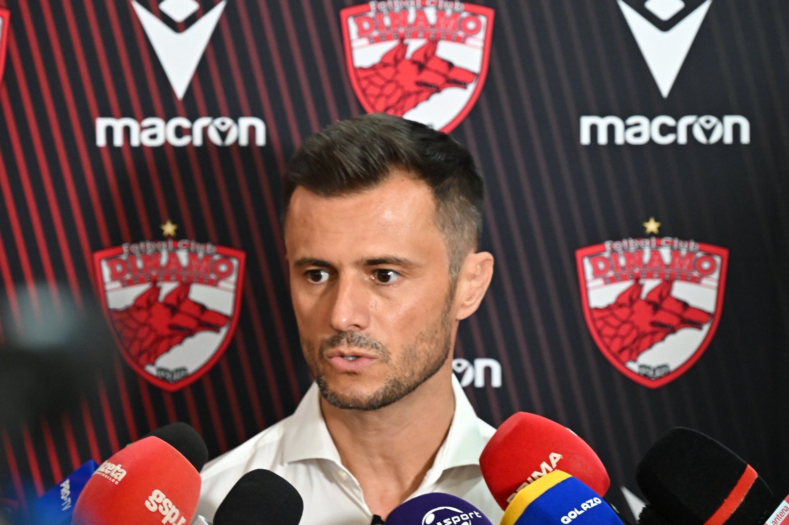 Primul jucător transferat de Dinamo pentru sezonul 2025/2026! Andrei ...