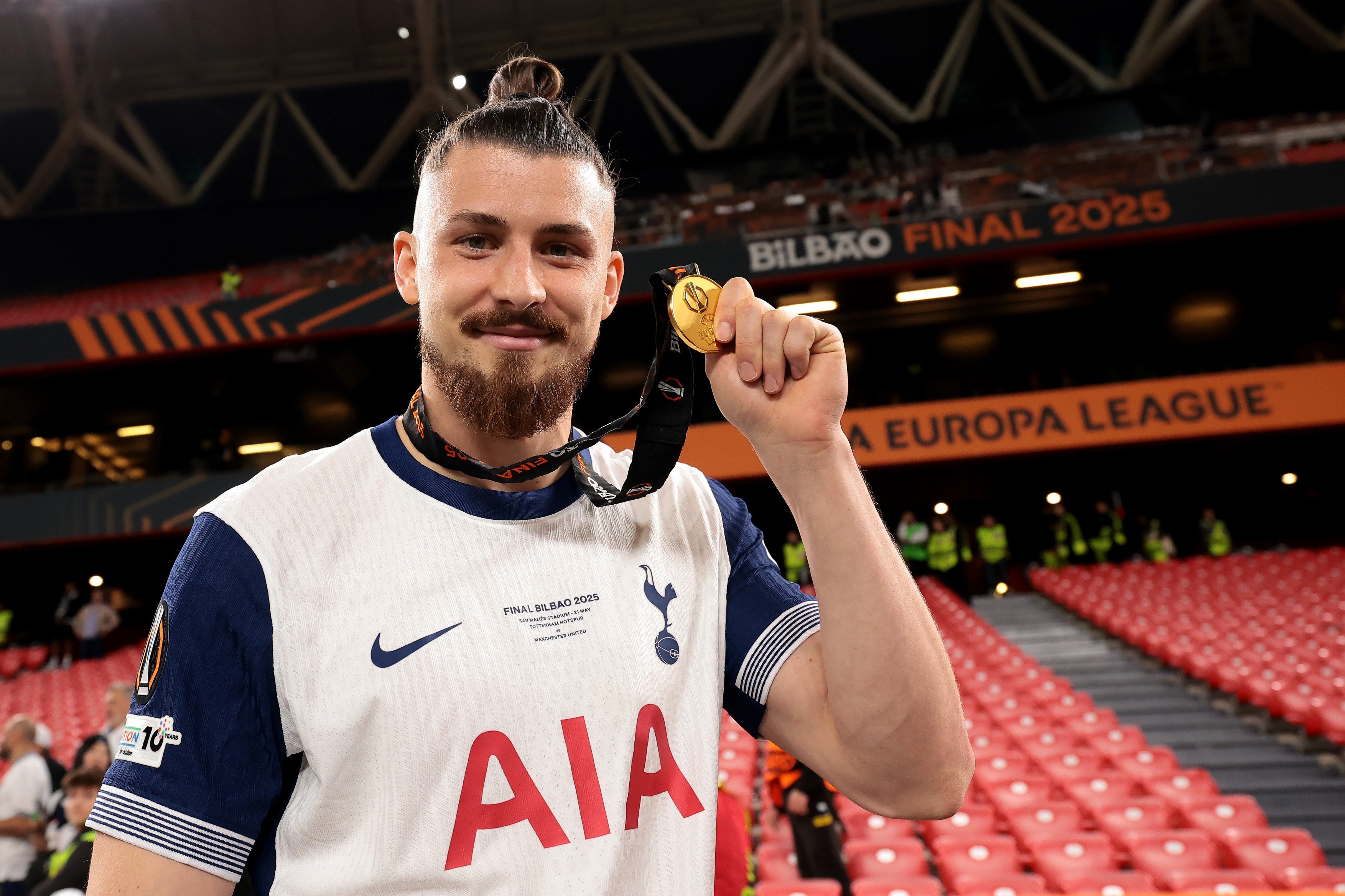 Radu Drăgușin, aproape de revenire! Florin Manea a făcut marele anunț ...