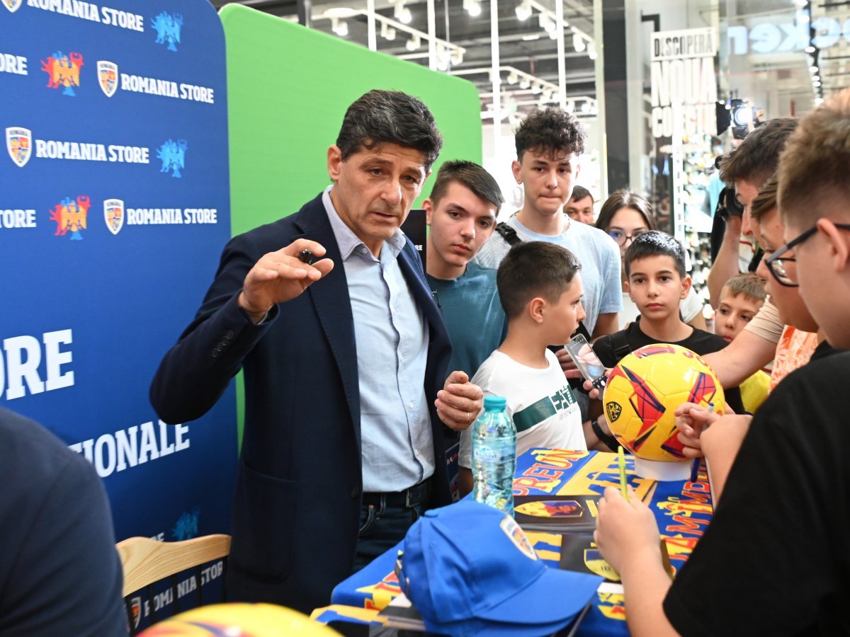 Miodrag Belodedici, relaxat și cu berea în mână. Unde a fost surprins câștigătorul Cupei ...