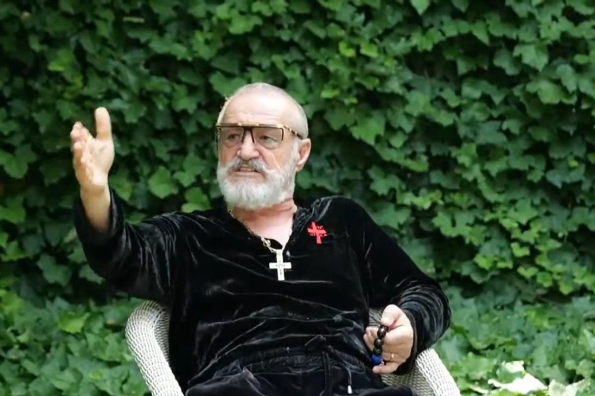 Ce a spus Gigi Becali după plecarea lui Dan Petrescu: "După 10 etape se ...